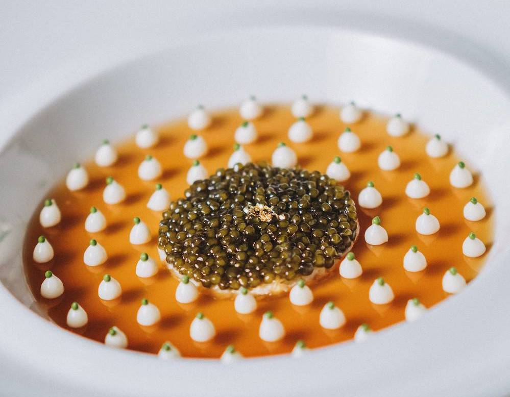 Quick Bites: Joël Robuchon, Carversteak, India meets Italy at Monzu and ...