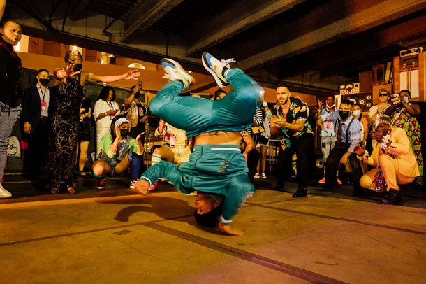 Photograph: Ushh: Backstory Pass - Las Vegas Weekly