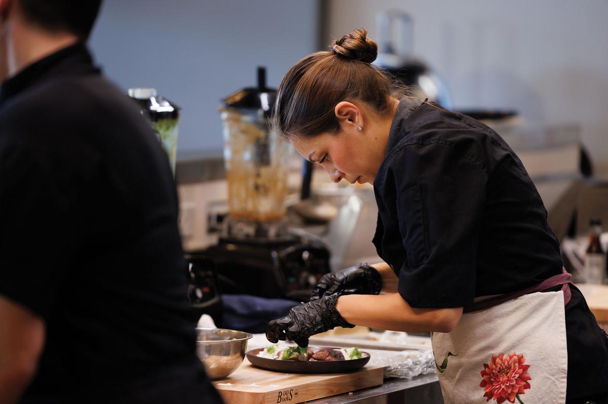 Chef Mariana Alvarado takes her restaurant dreams to the Food Network ...