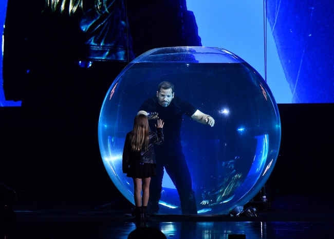 Illusionist David Blaine injured during stunt at Las Vegas show - Las ...