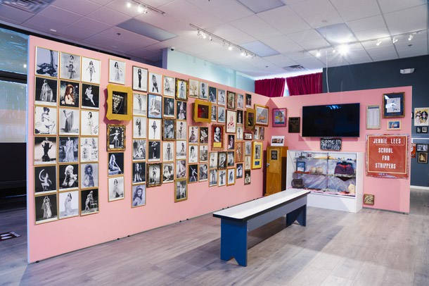 Photograph: Burlesque Hall of Fame - Las Vegas Weekly