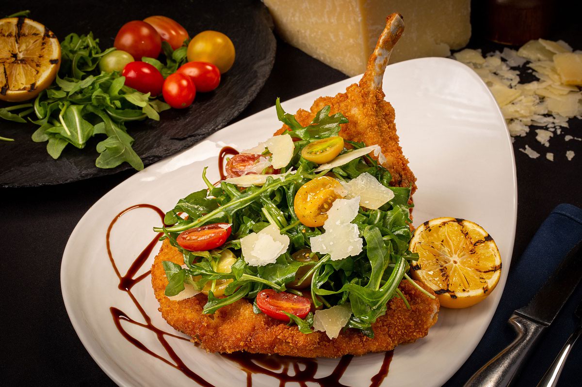 The new sun-drenched Laguna Pool House brings fresh energy to the Palms ...