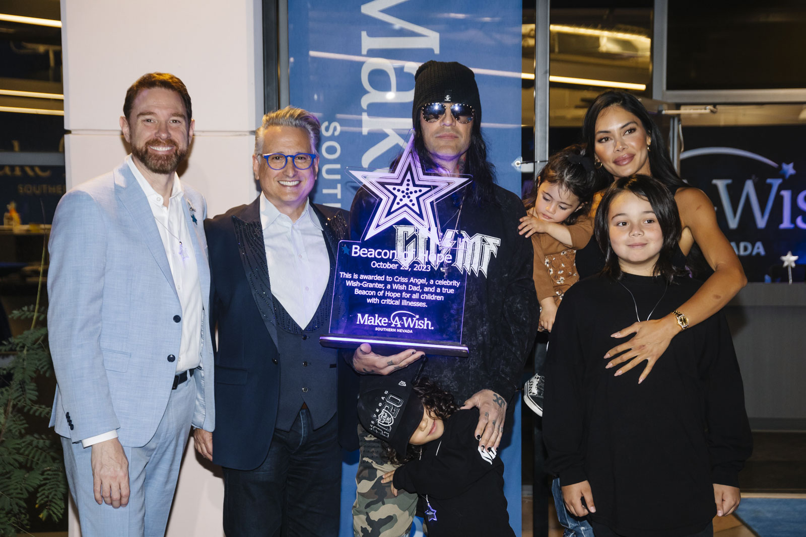 Criss Angel Awarded and Riviera Star Unveiled at Make-A-Wish Southern Nevada - Las Vegas Weekly