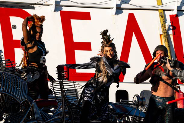 Photograph: Boeing 747 Fuselage Transported to Area 15 - Las Vegas Weekly